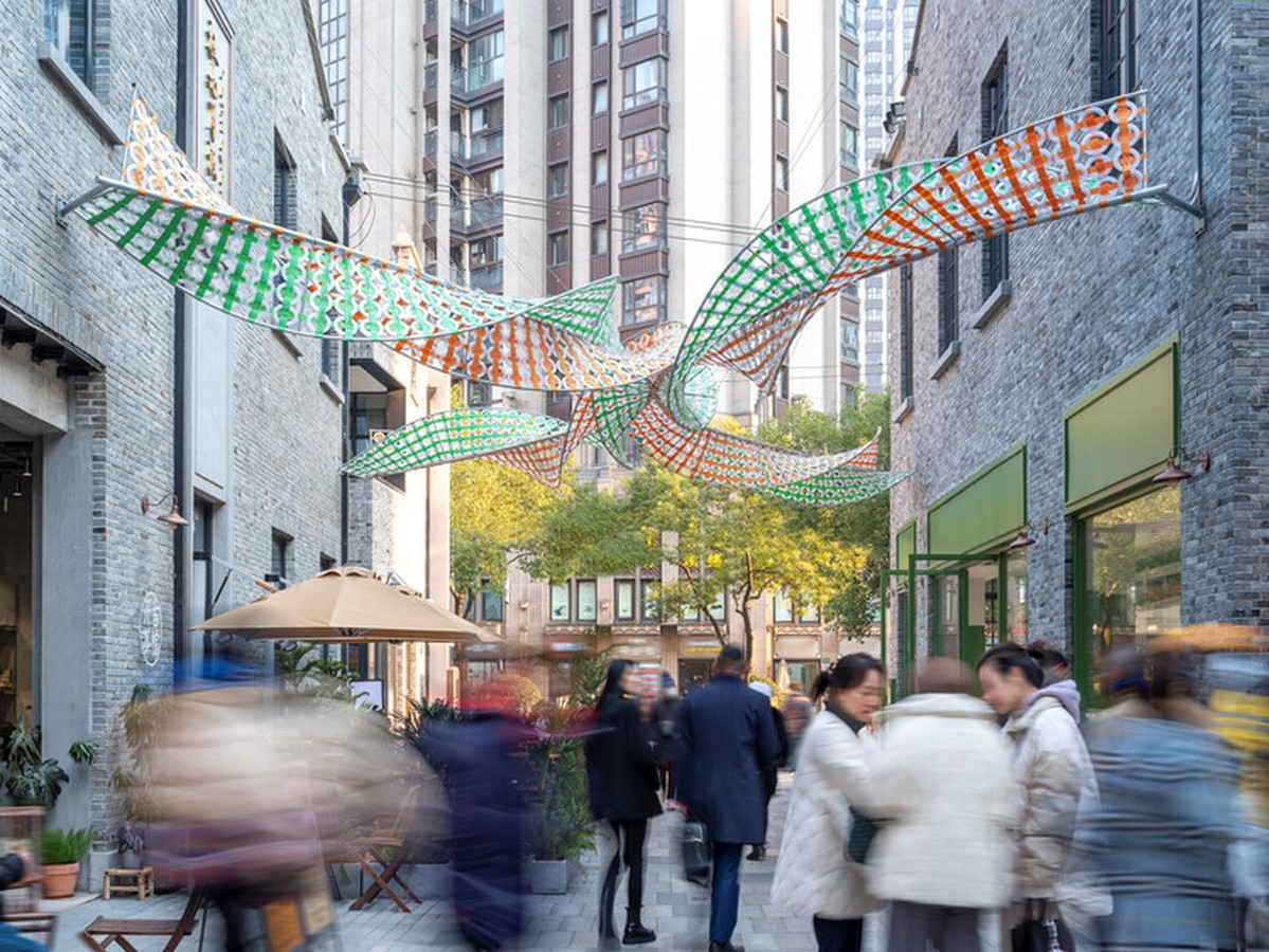 Embracing Tradition and Futurism: The Weaving Double Helix Installation ...